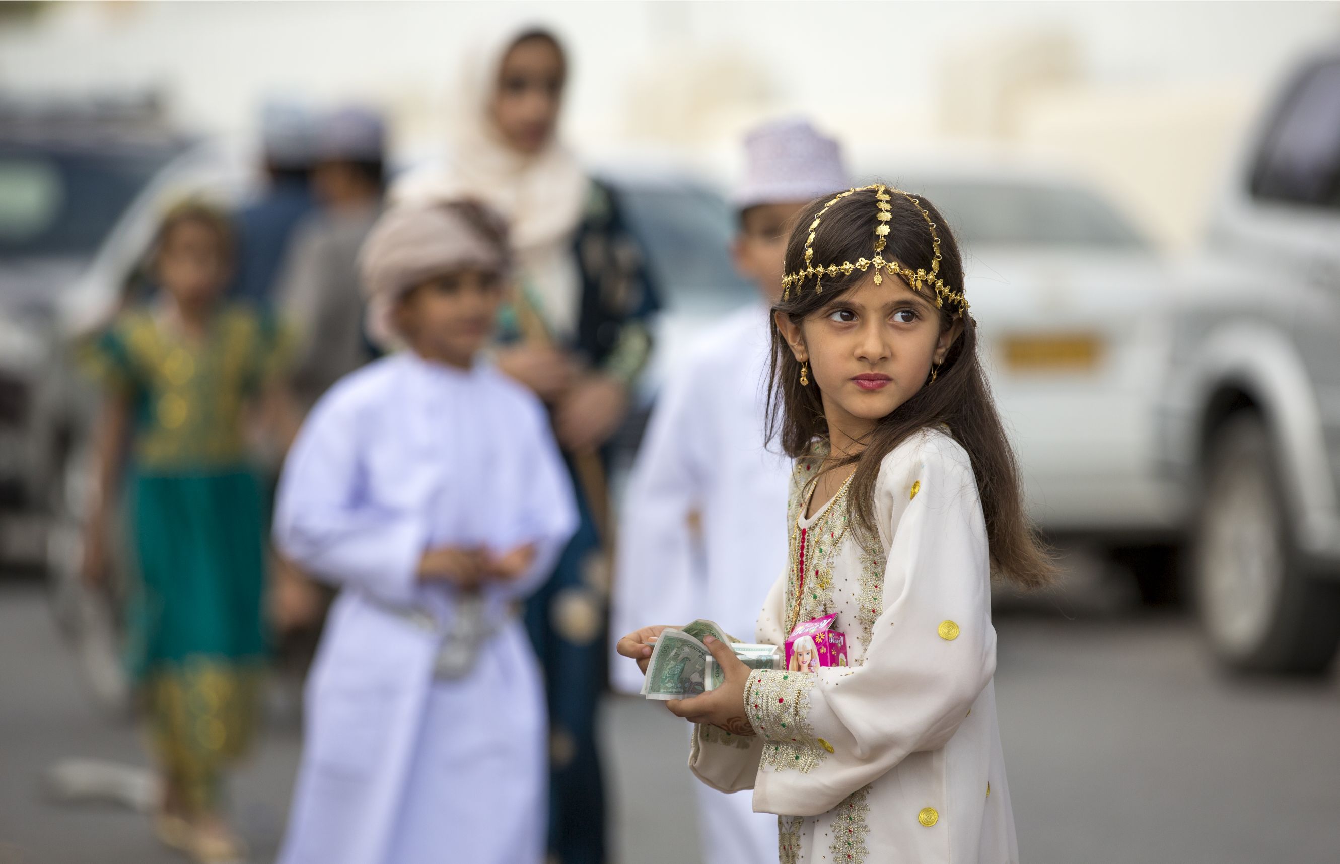 Get to know about the life in Oman